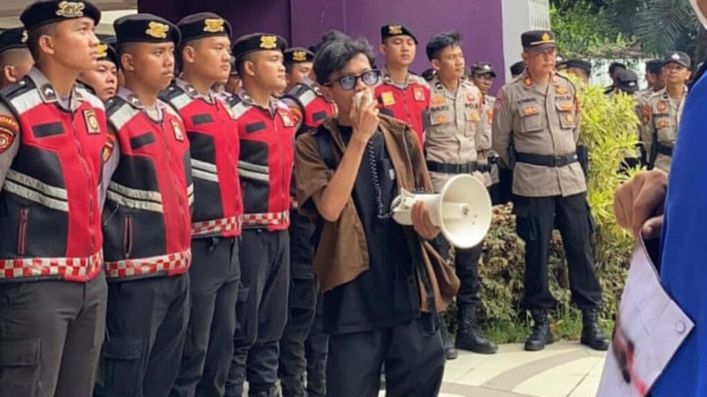 AMT Desak Pemkab Tangerang Terkait Kerugian Petani Akibat Banjir - Star ...